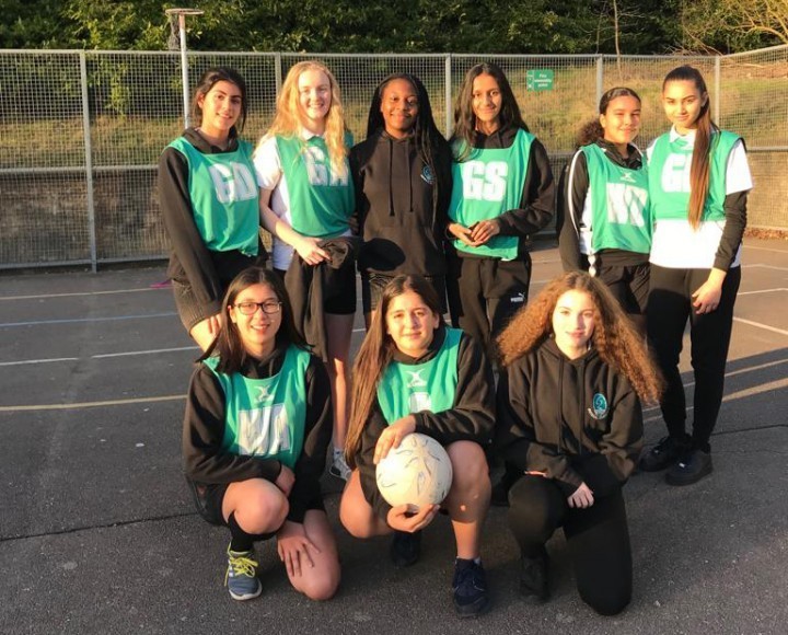 Year 10 Netball v MHCH - News - The Compton School